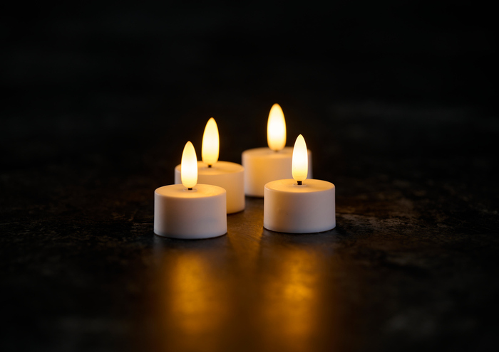 LED-fyrfadslys med 3D-flamme 4 stk. - DAY | Køb hos jem & fix
